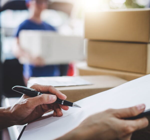 Mobile Notary Services vs The UPS Store. 7 Tips To Attract More Clients.